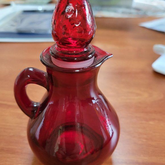 Avon | Accents | Small Red Glass Avon Bottle | Poshmark